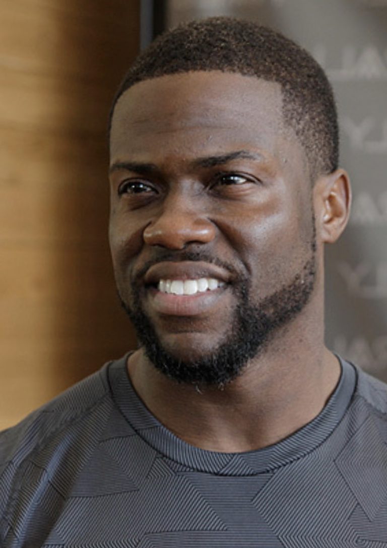 Family Portrait of Kevin Hart (Comedian) – De Icon Arts